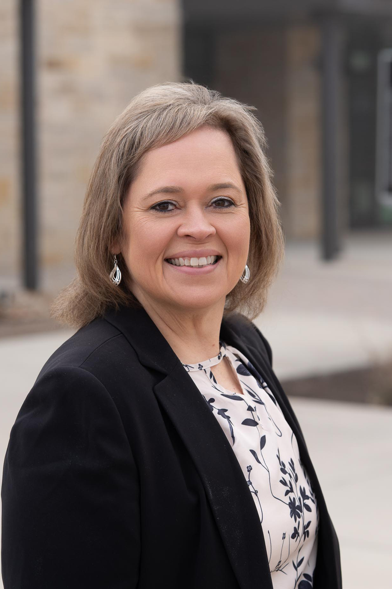 Lisa Luna - Meet Temple EDC